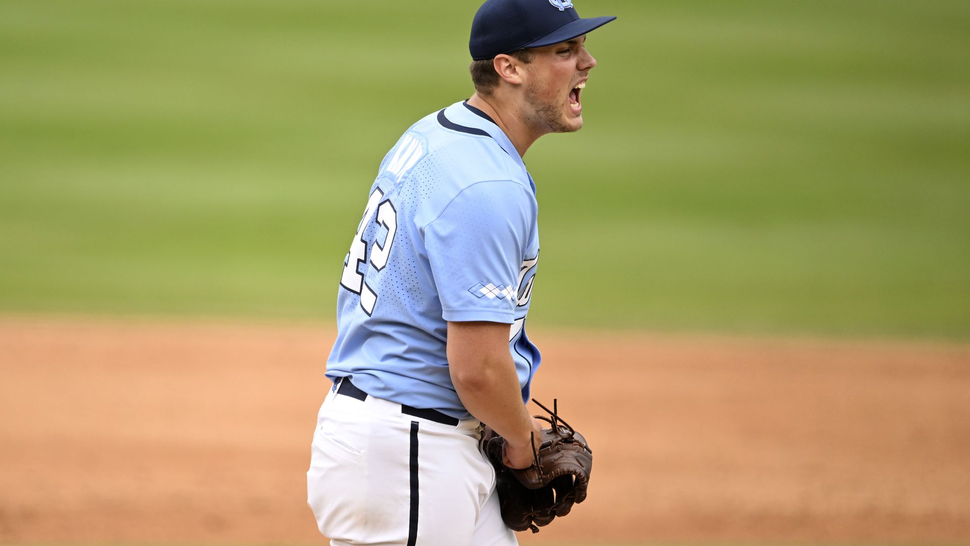 UNC Baseball: Jake Knapp’s complete game leads Diamond Heels to victory ...
