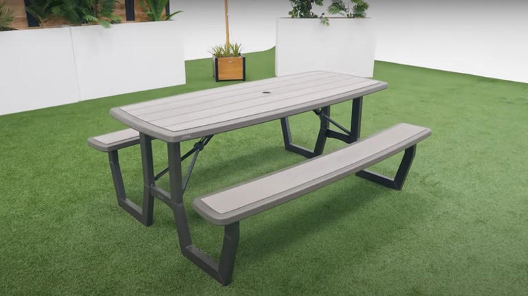 Costco's Highly-Rated Folding Picnic Table Offers Quality Seating For ...