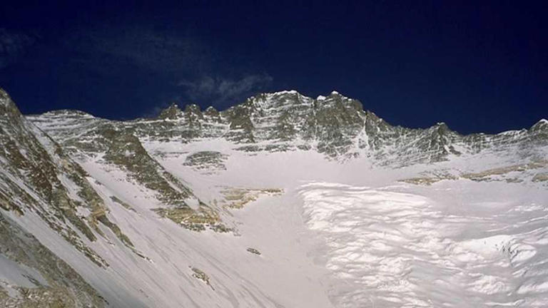 Successful Summits and Tragic Death on Mount Everest