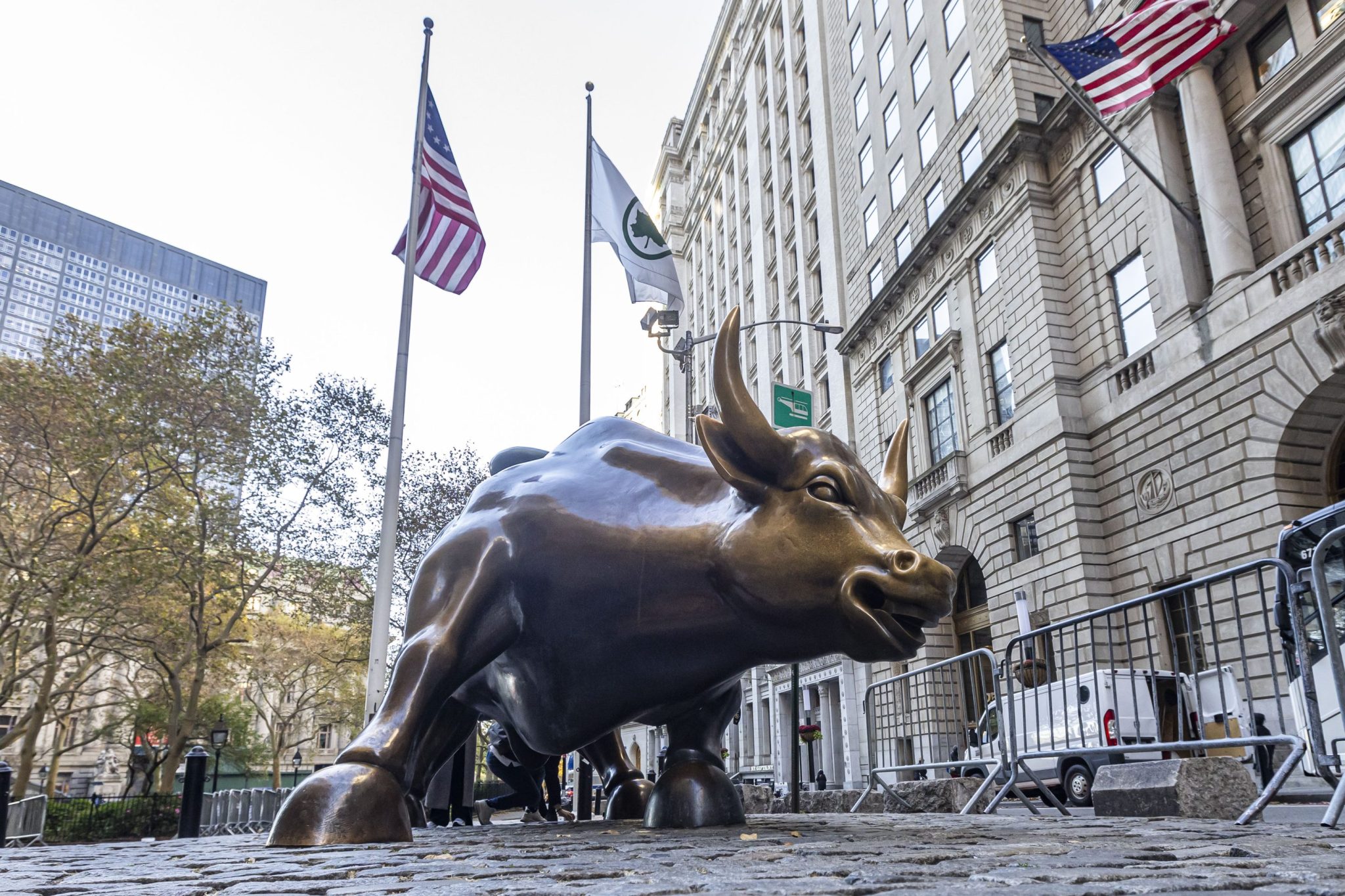 Despite the V-shaped recovery, U.S. stocks still lag behind the rest of ...