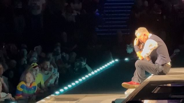 Bruce Springsteen rips into Donald Trump at Manchester concert