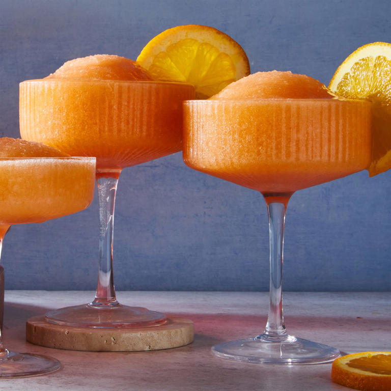 65 cocktail & mocktail recipes that make you a master mixologist