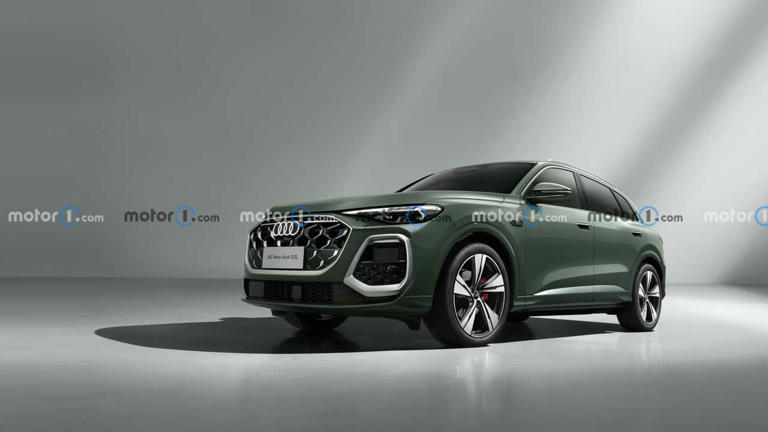 Nuevo Audi Q5 2025: ¡la tiene 12,5 cm más larga! Híbrido… ¿y los tiradores?