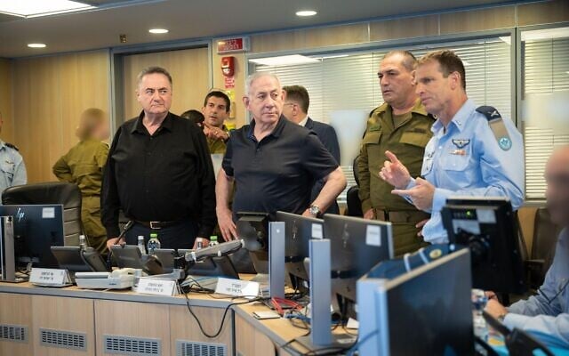 IDF pounds Houthi ports in Yemen, threatens to kill leader, after ...