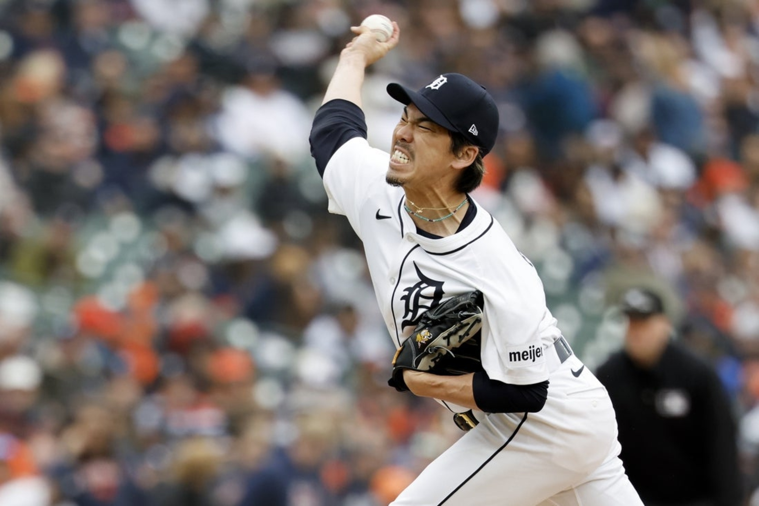 RHP Kenta Maeda signs minor league deal with Cubs