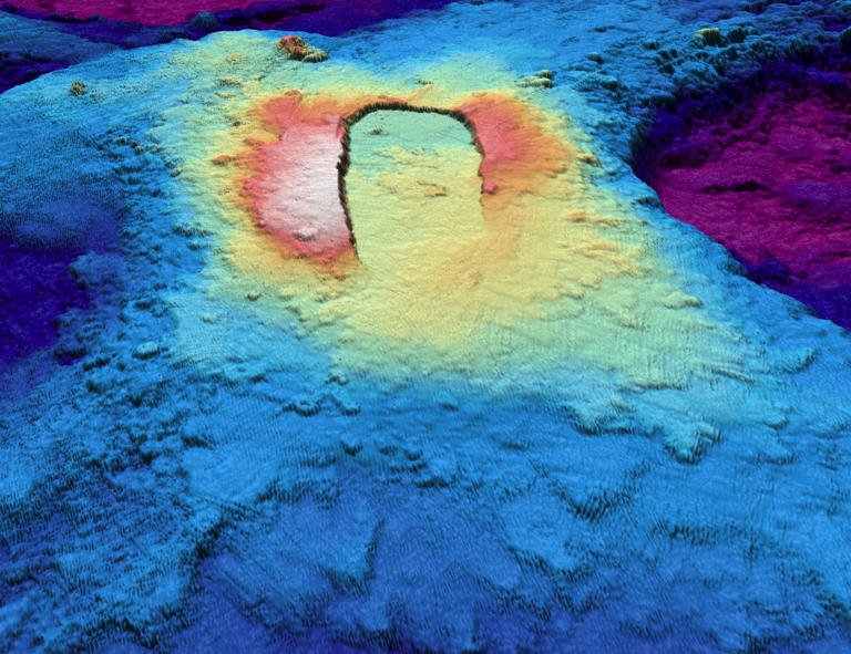 Axial Seamount volcano off Oregon coast now predicted to erupt in 2026