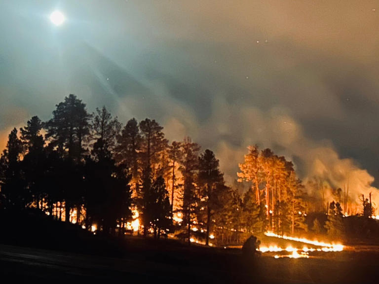 Greer Fire grows to 12,615 acres ahead of stronger weekend winds