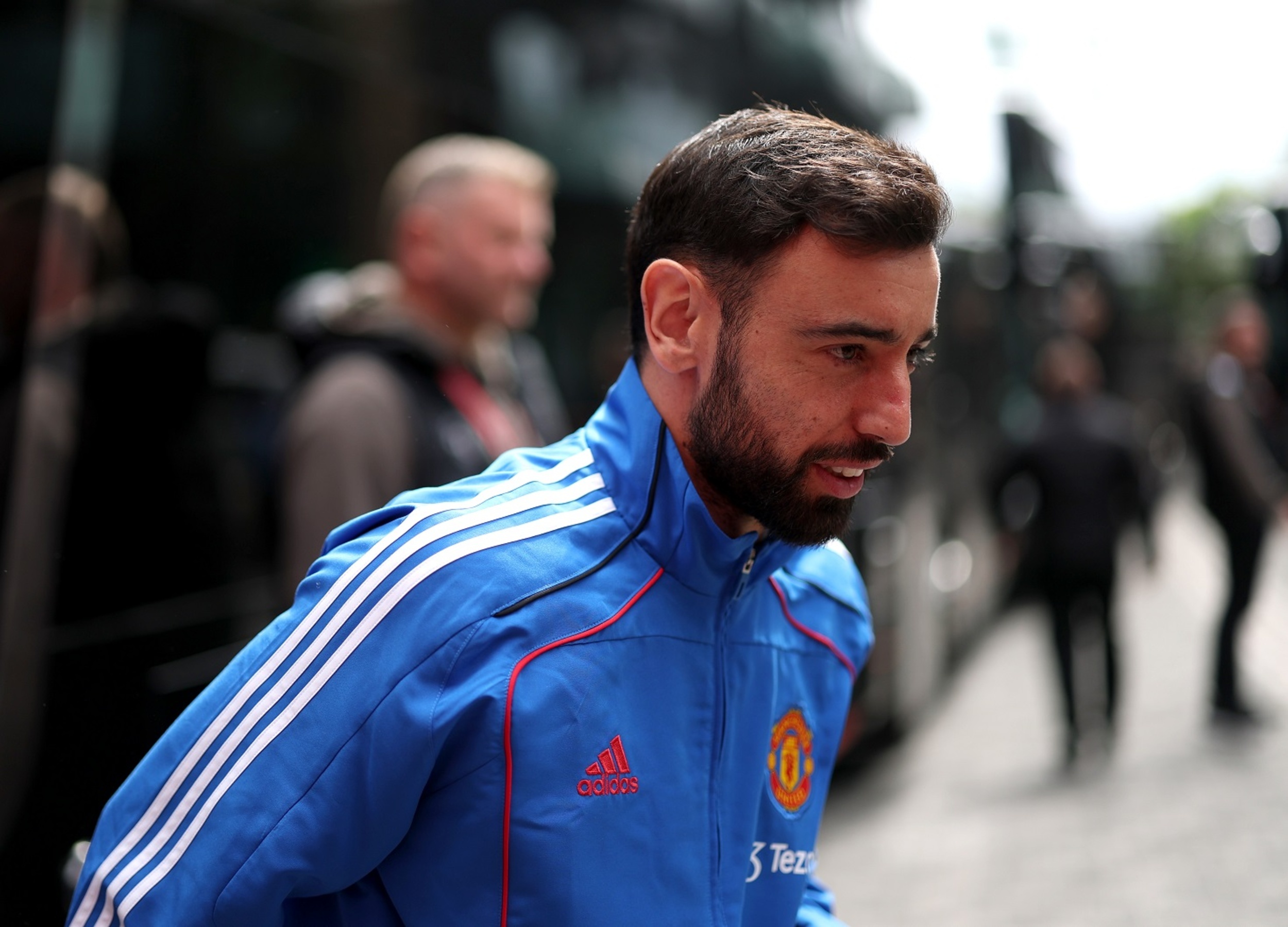 Fabrizio Romano confirms ‘crazy’ offer for ‘untouchable’ Man Utd star ...