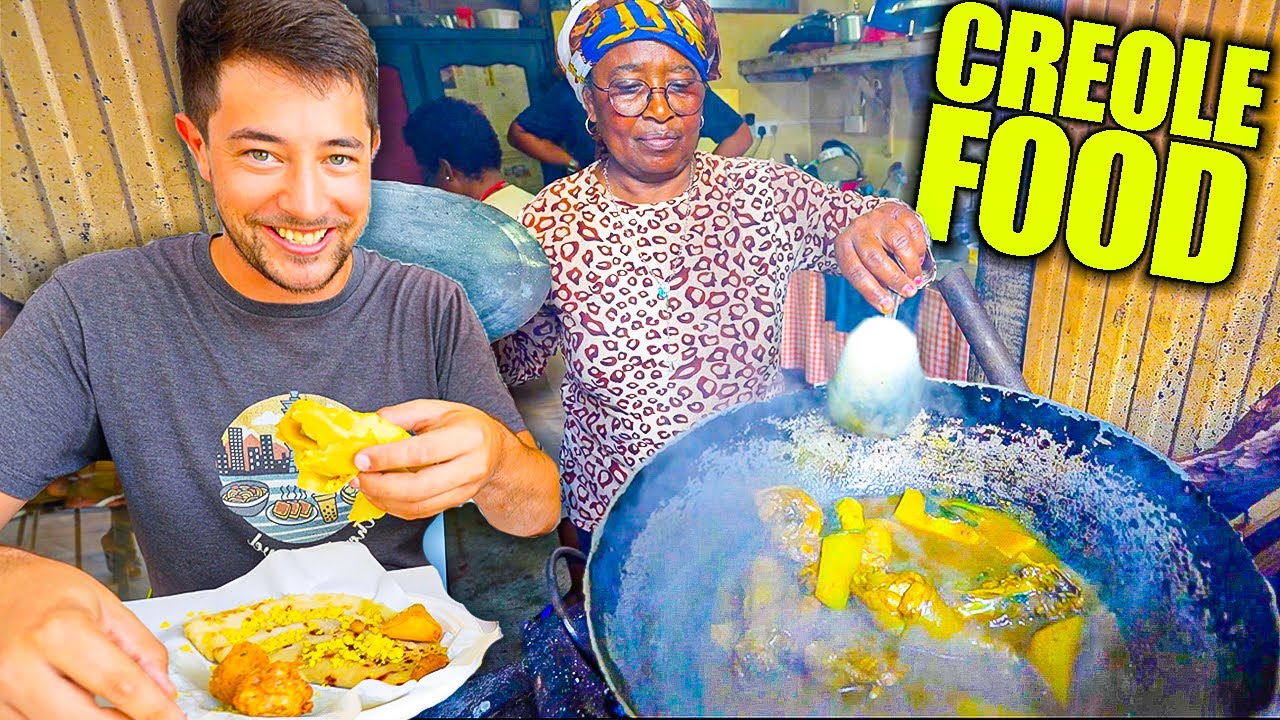 Mauritius Street Food Island Paradise 🇲🇺 #1 Dholl Puri + Creole Food in ...