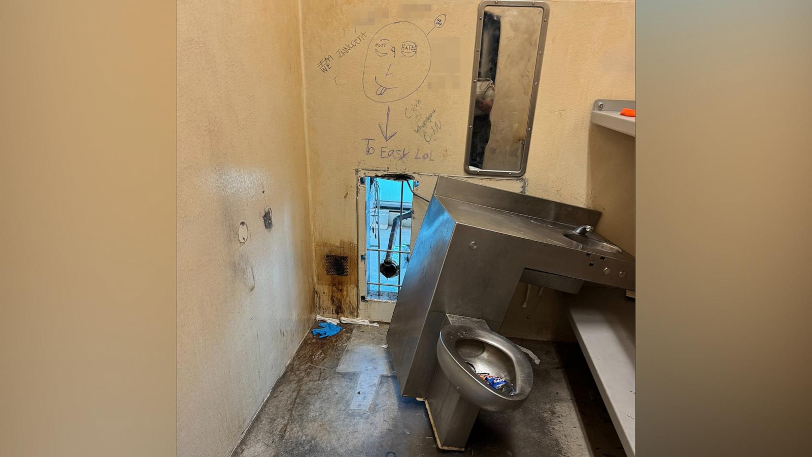 7 men at large after escape from New Orleans jail including 4 charged ...