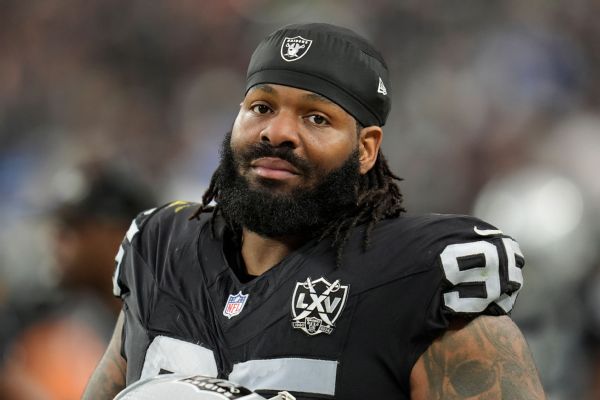 Ravens sign veteran nose tackle John Jenkins