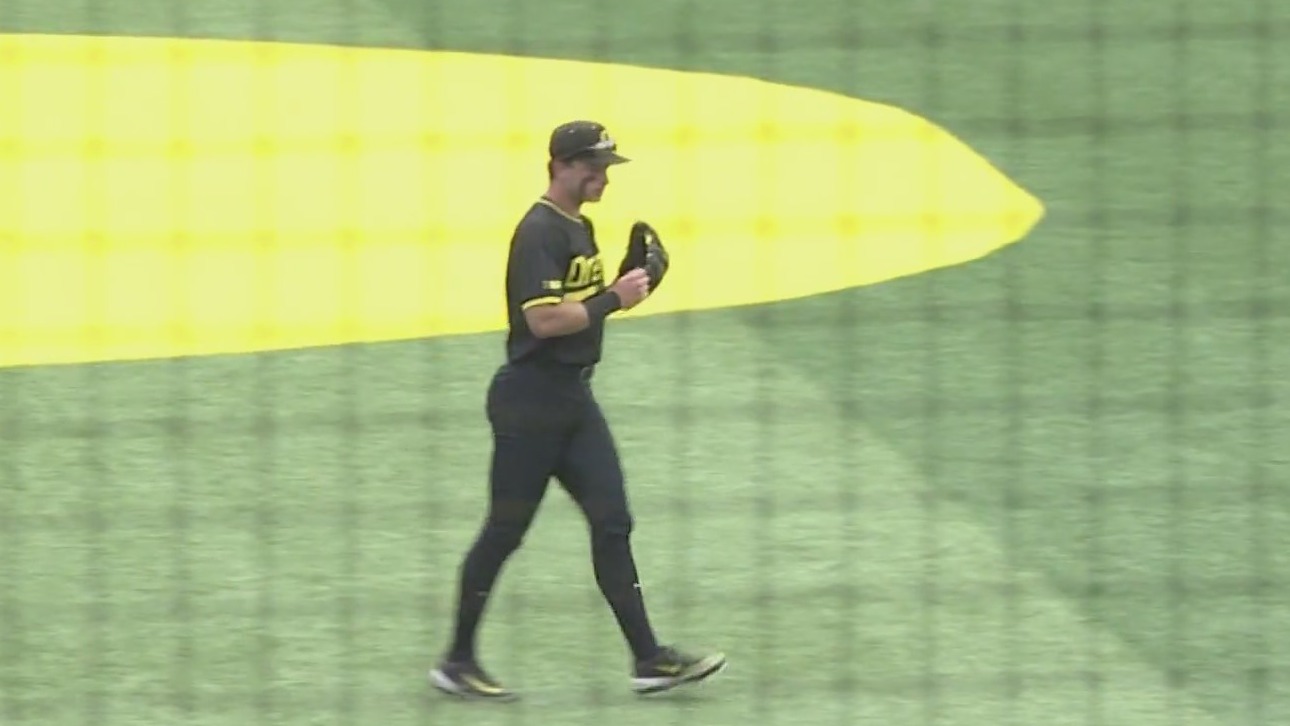 Portland native Ryan Cooney surging for Oregon baseball down the stretch