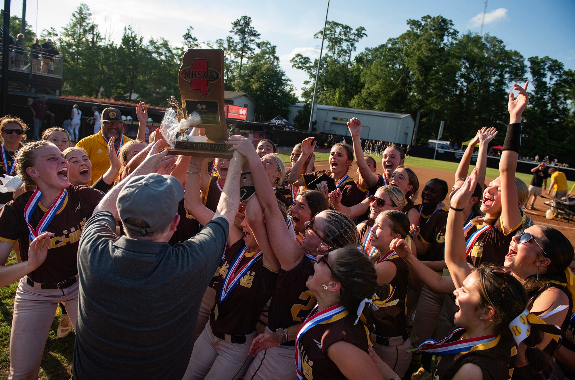 MHSAA softball state championship roundup: Enterprise-Clarke, East ...