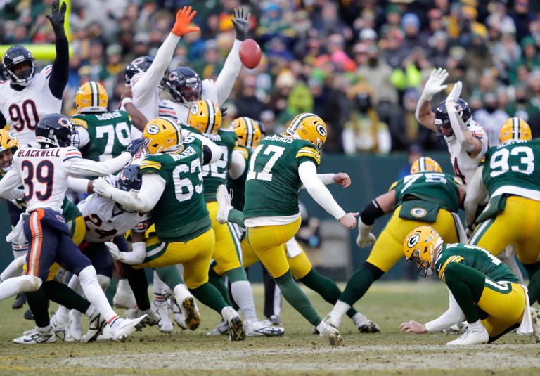 Former Green Bay Packers Kicker Signs with San Francisco 49ers