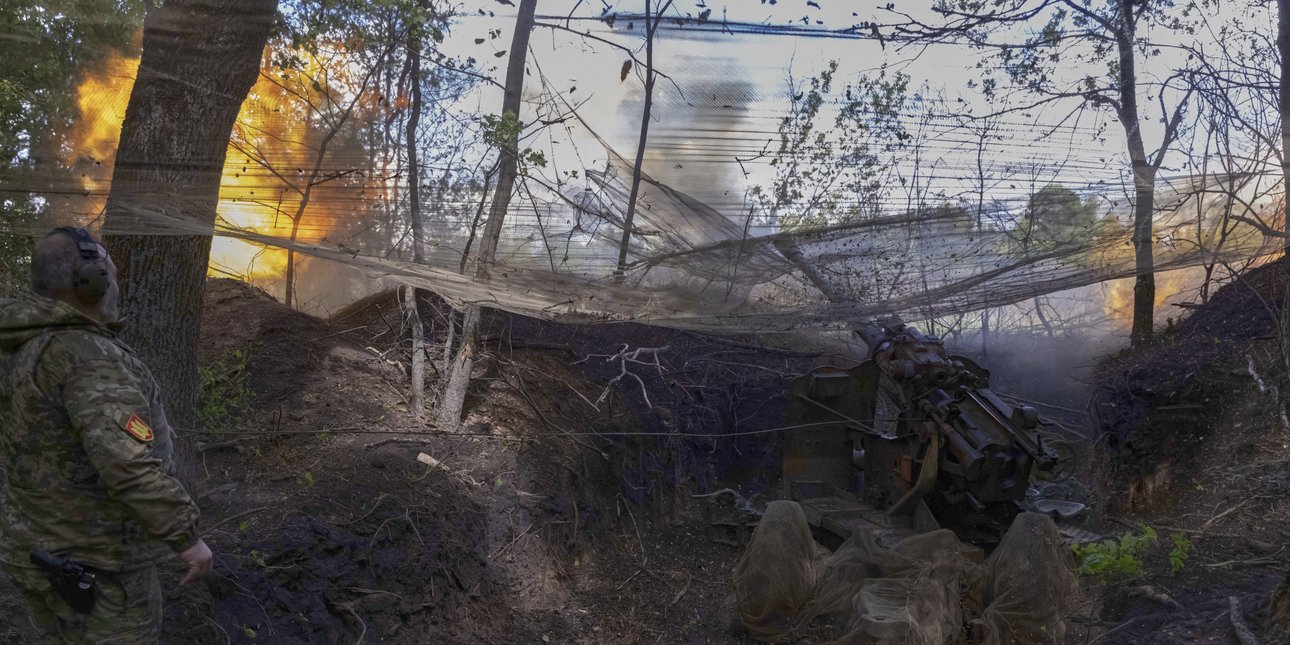 Ουκρανικά drones χτύπησαν αποθήκη πυρομαχικών στην Κριμαία