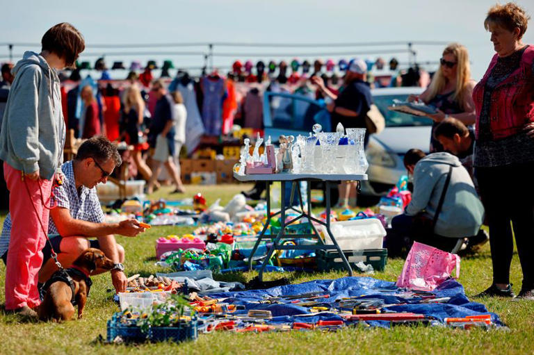 The 'fantastic' Essex car boot sale that people travel from 'hours away ...