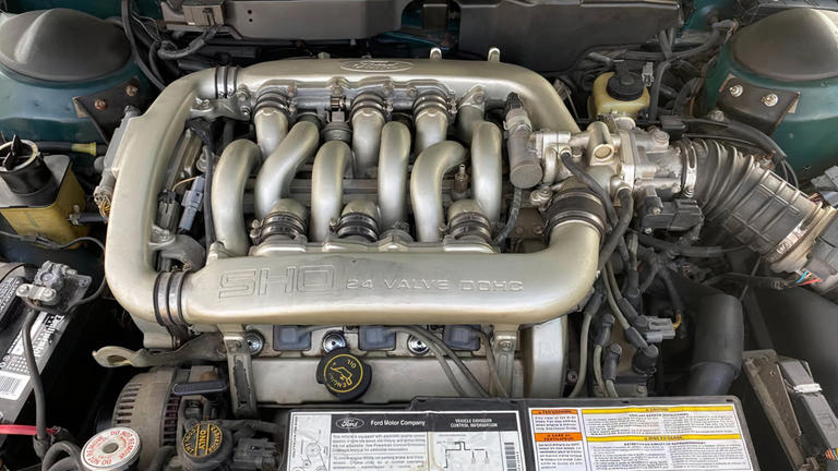 Ford's Forgotten Mid-Engined Supercar With A Yamaha-Tuned V6