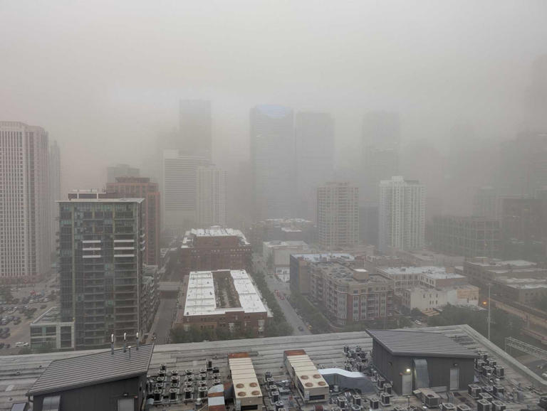 Dust storm warning marks a first for Chicago. So what caused it?