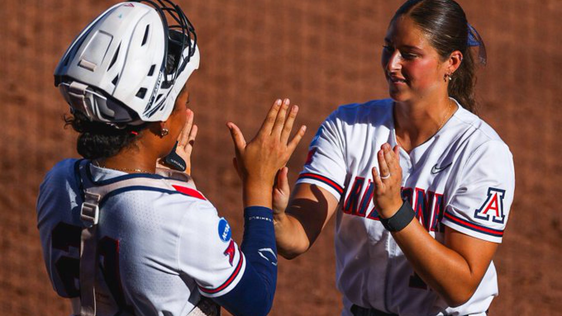 Road to OKC: Arizona softball walks off Santa Clara with Sydney Stewart ...