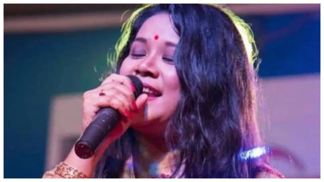 Assamese singer Gayatri Hazarika passes away at 44 after secret battle ...