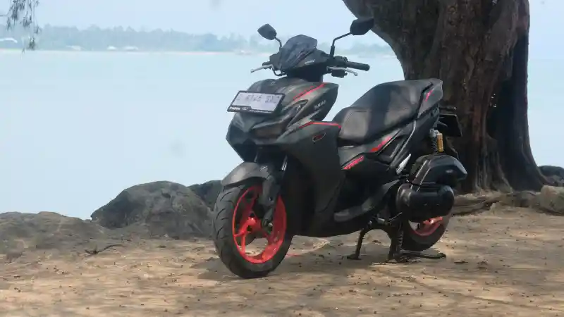 Harga Yamaha Aerox Alpha November 2025, Pilihan Lengkap dari Standard ...