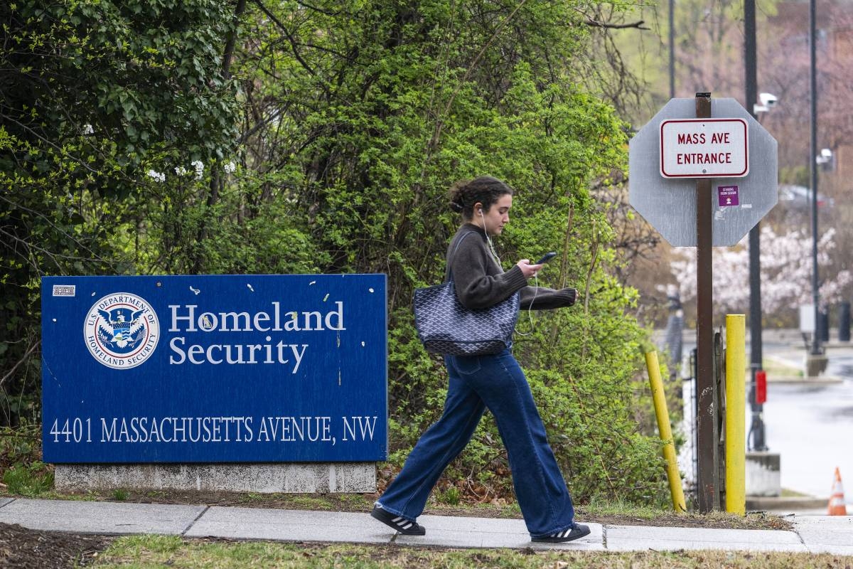 US considering reality TV competition for citizenship