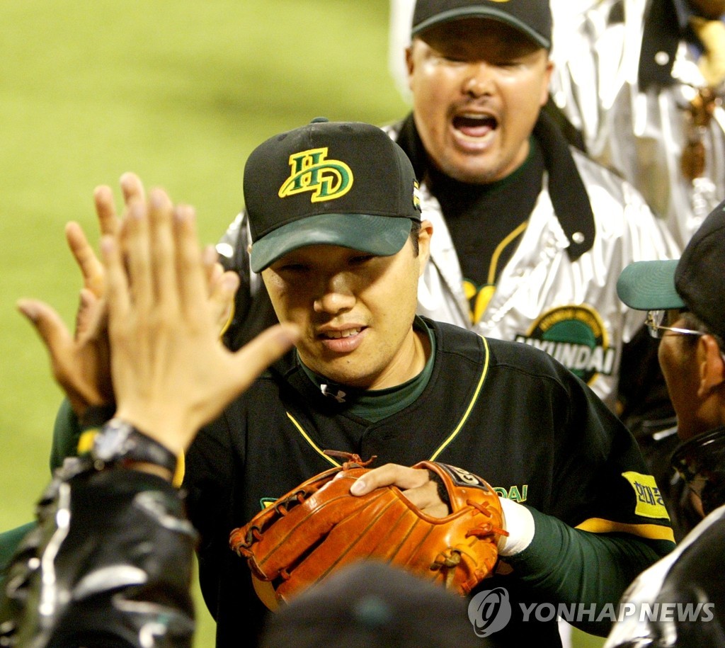 00현대와 KS 떠올린 박진만 감독 "KBL 챔프전, 정신력 싸움 아닐까요?" [부산 현장]