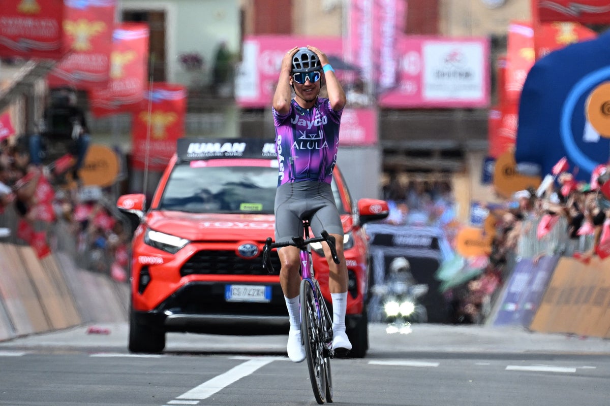 Giro d’Italia 2025 LIVE: Stage 8 result and updates as Luke Plapp takes ...