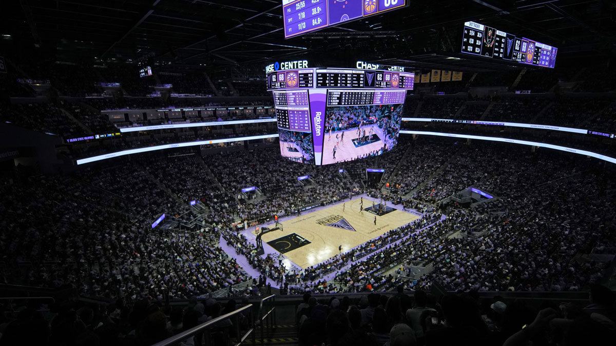 Valkyries make WNBA history with massive crowd for inaugural game