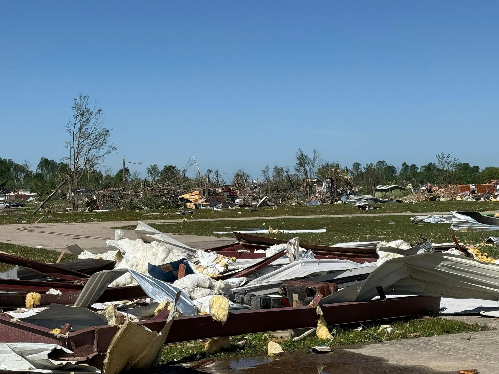 Kentucky tornadoes leave at least 20 dead as severe weather outbreak ...