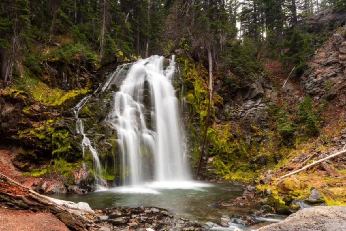20 Best Hikes Around Bend, Oregon