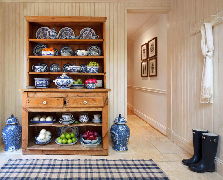 5 Smart Tips to Properly Store and Protect Any Antique You Own