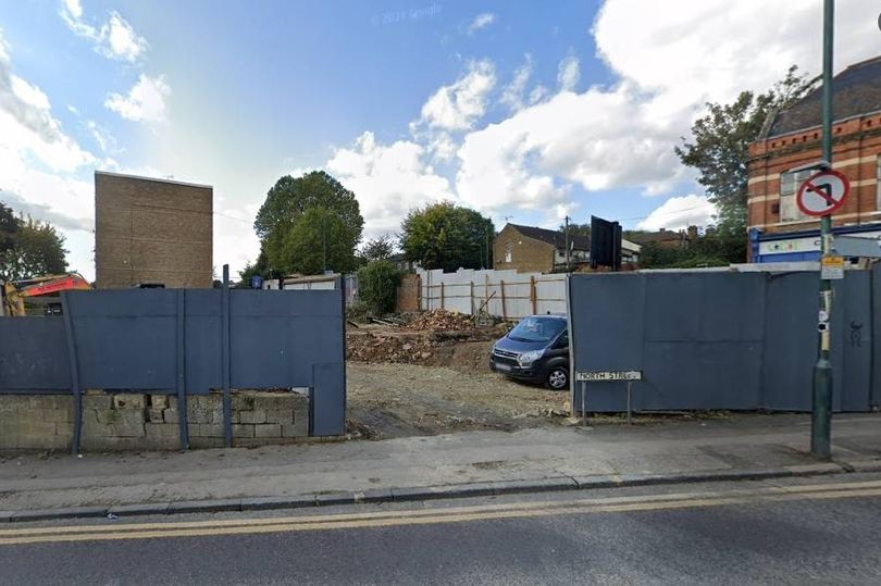 Dentist plans to operate out of shipping containers on former Kent pub site