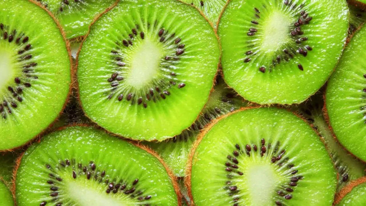 Kiwi Skin Has More Antioxidants Than Fruit Itself-But Should You Eat It?