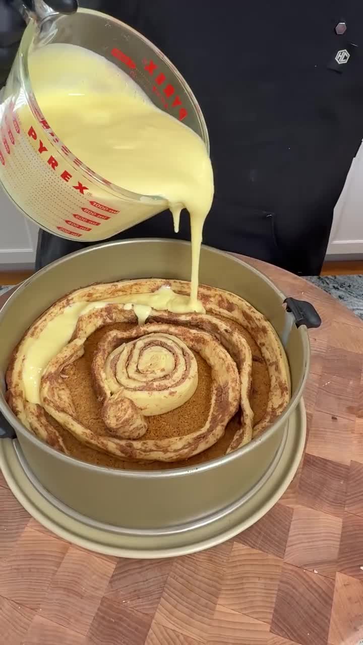 New York Cinnamon Roll Cheesecake 🍥