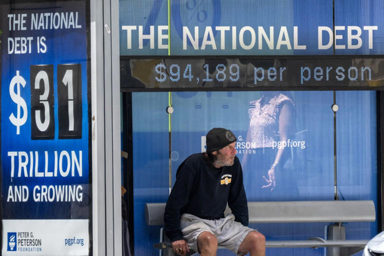 Moody's becomes final credit agency to downgrade U.S. debt rating