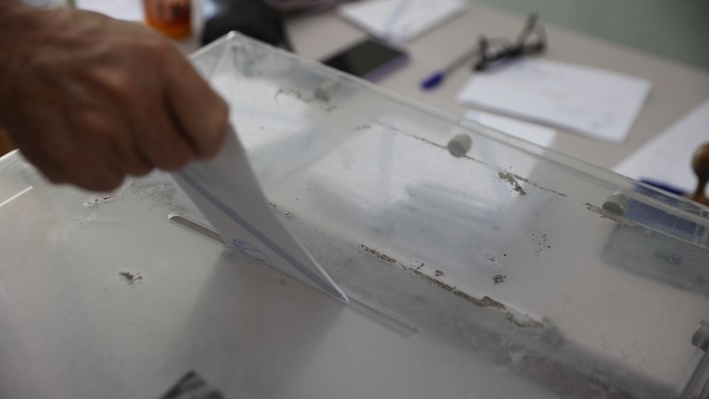 Δημοσκόπηση Prorata: Στο 24,5% η ΝΔ - Η εικόνα για τα «κόμματα» Τσίπρα ...
