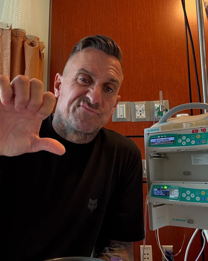 Pink's husband Carey Hart reveals 'pretty nasty' injury as he ...