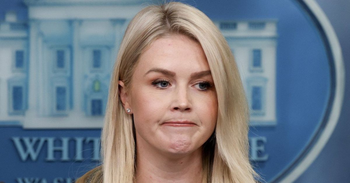 Every Time Karoline Leavitt Has a Fashion Disaster, This One Element Is ...