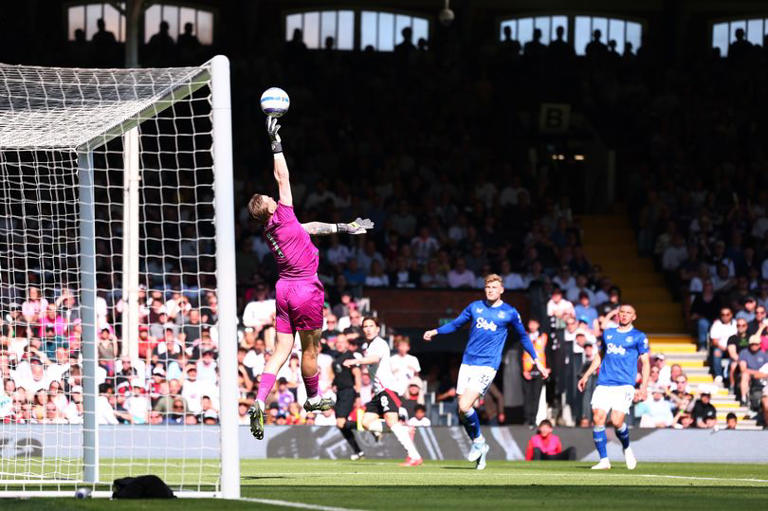 What Jordan Pickford really thinks of new Everton song as emotional ...