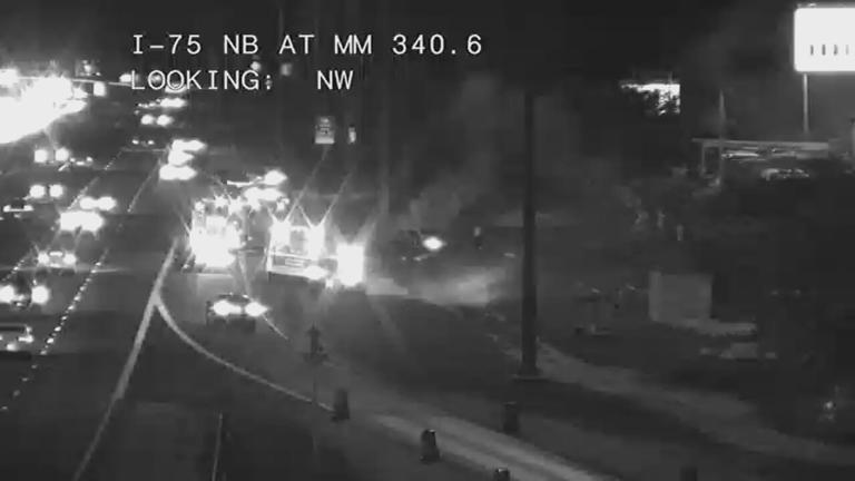 2 people killed in crash along I-75 near Ocala