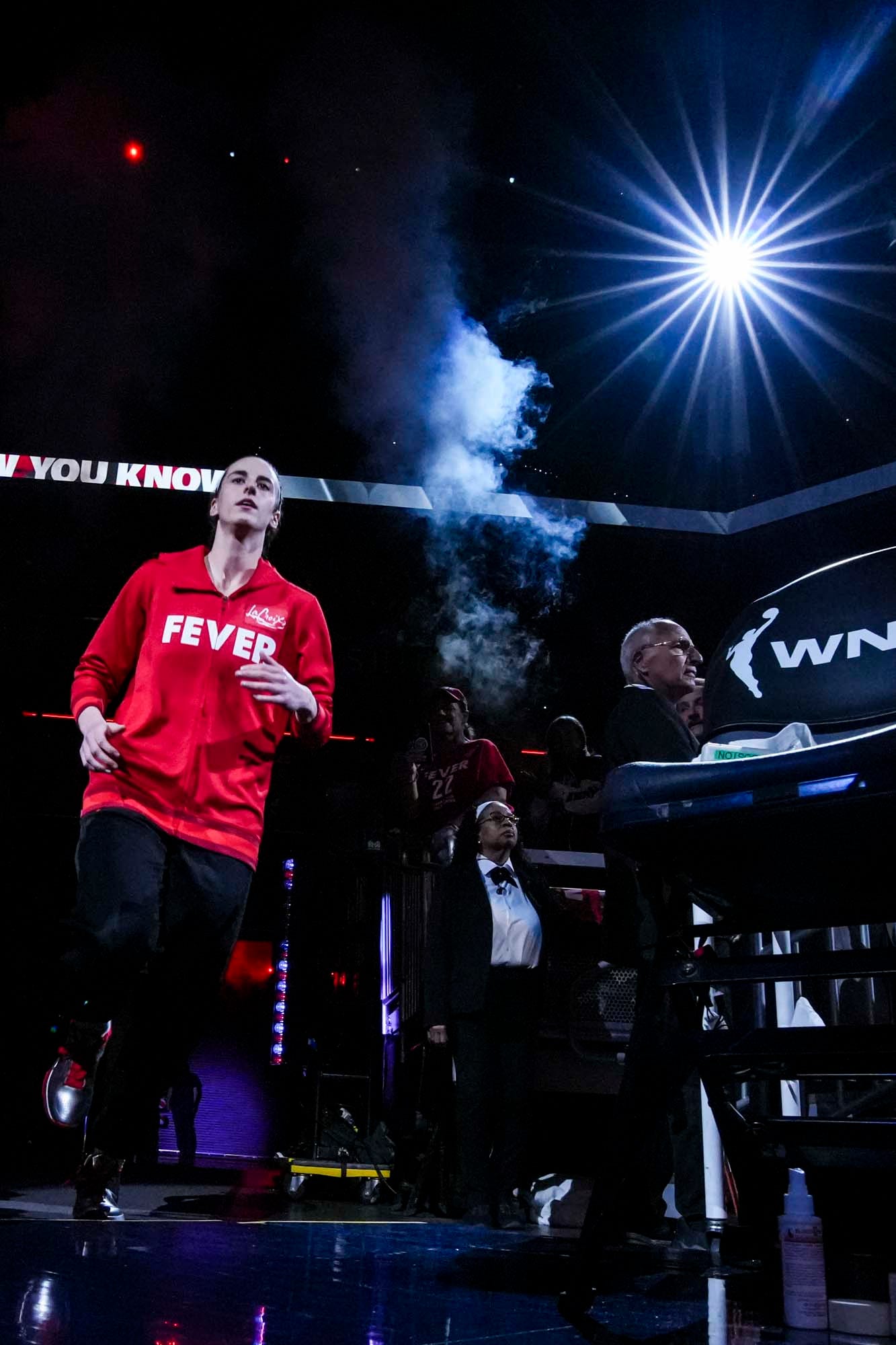 Watch Caitlin Clark hit a 3-pointer at the buzzer before halftime vs ...