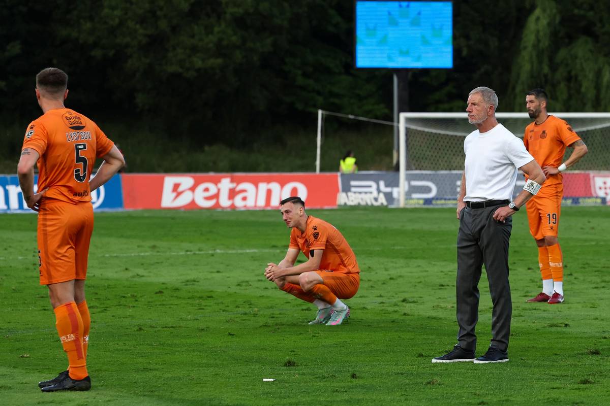 Desfecho dramático na Primeira Liga: Boavista e Farense descem, AVS vai ao play-off