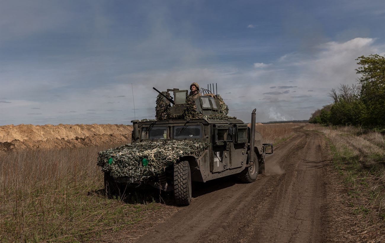 Ukraine's National Guard adapts HMMWV for next-gen mobile rocket ...