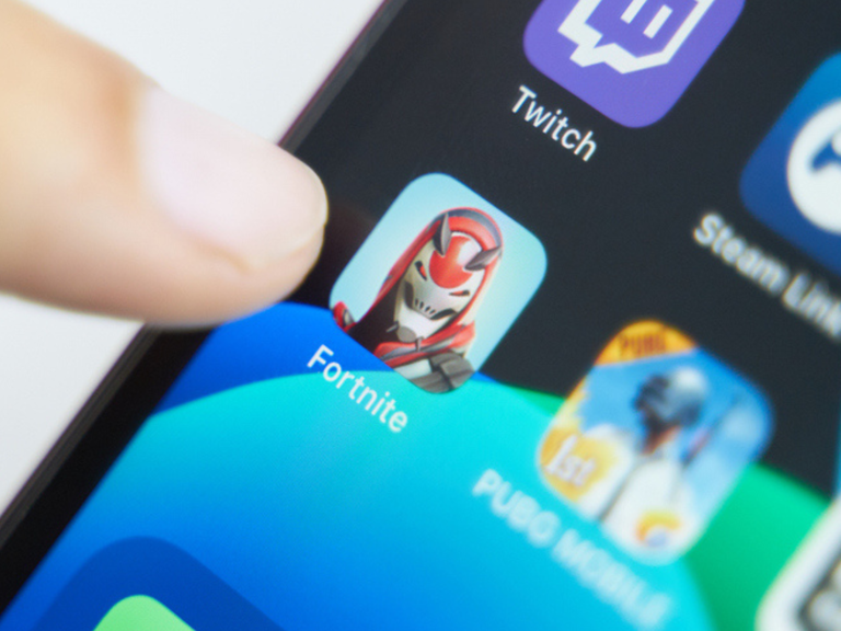 Fortnite fans shocked as Apple blocks game on iOS globally, despite ...