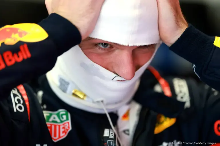 Verstappen gebruikt ChatGPT om foefje van McLaren te ontleden: 'Ze zijn heel slim bezig'