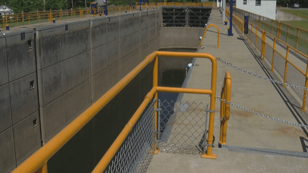 Canal system, power authority to repair flashboards at Crescent ...