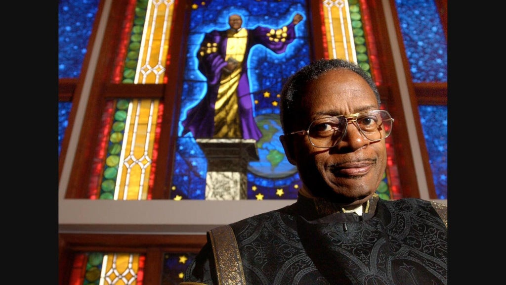 Denver community gathers to celebrate life of beloved pastor, Civil ...
