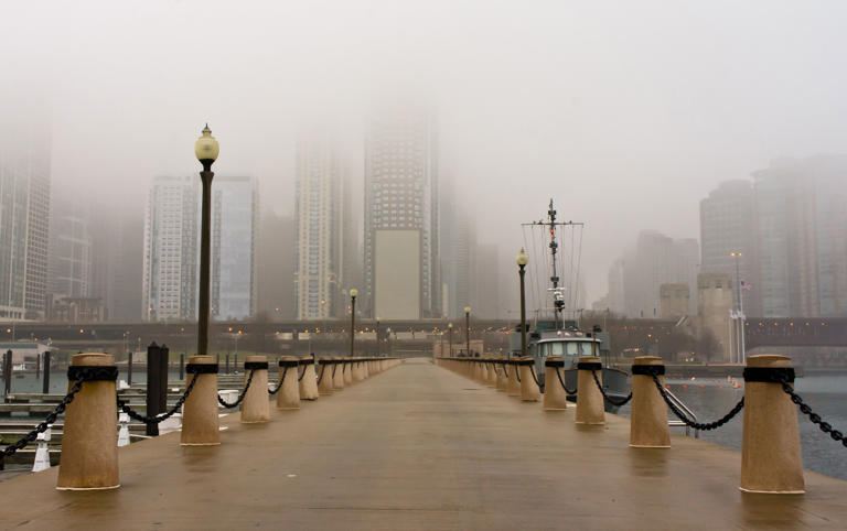 Apocalyptic Scenes In Chicago As Rare Dust Storm Engulfs The City ...