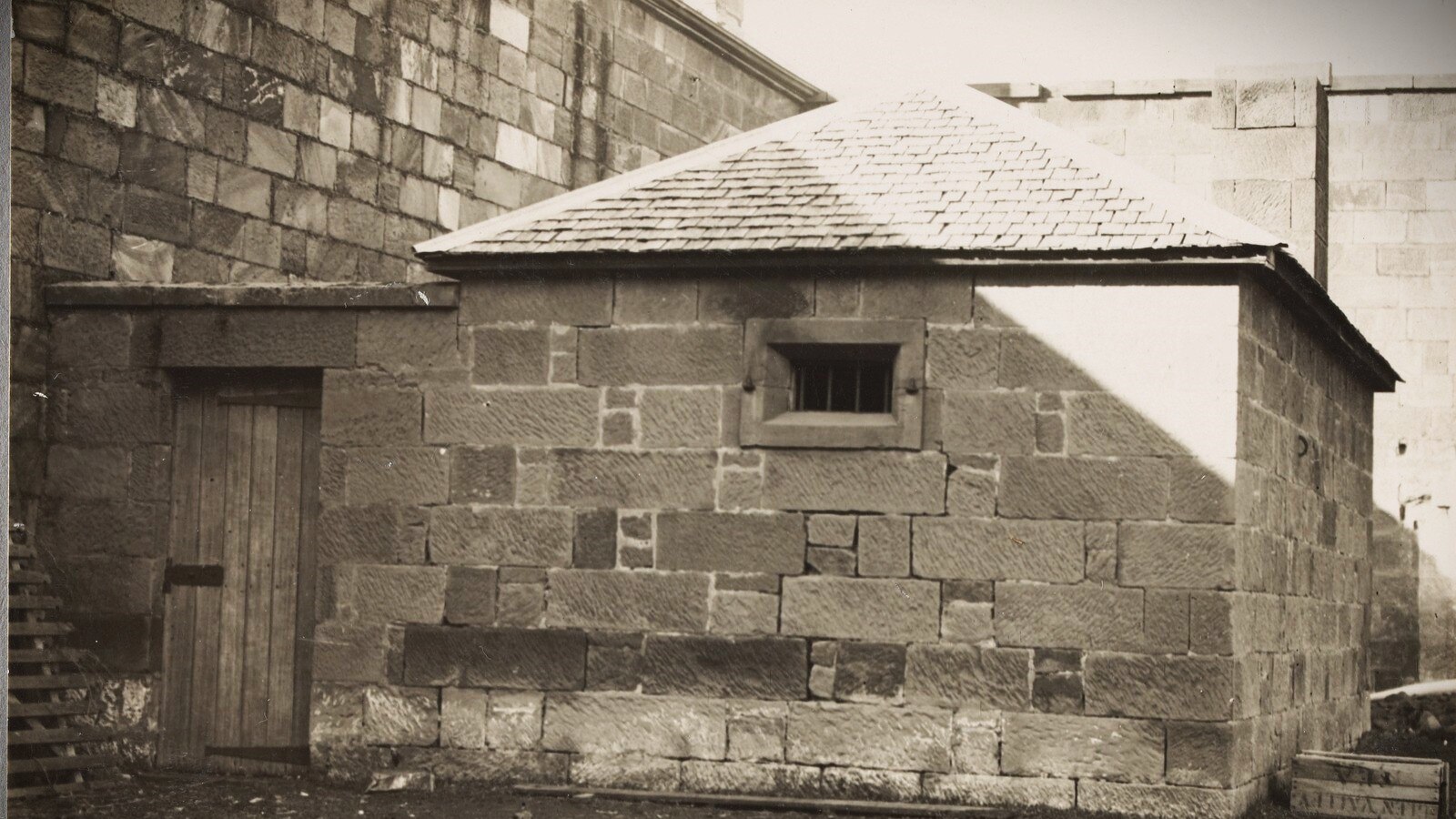 Oatlands Gaol's colonial-era solitary cells unearthed below old pool